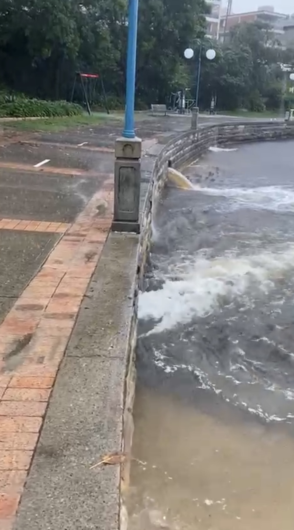 Rain deluge and flooding: Manly, Sydney in Australia: A picture, three ...
