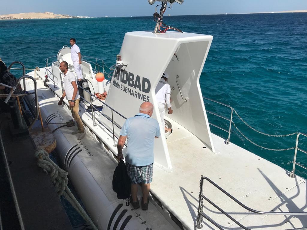 A Recreational Submarine? Fact or Fiction? | johnbartels.com